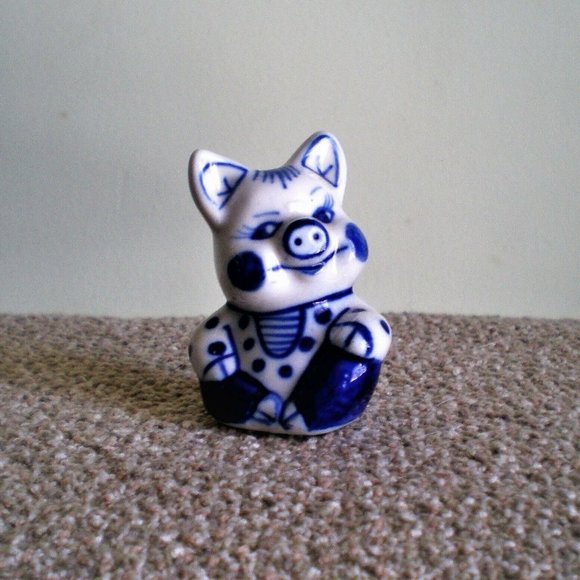 GZHEL | Accents | Russian Russia Handmade Gzhel Pig Piglet Figurine ...